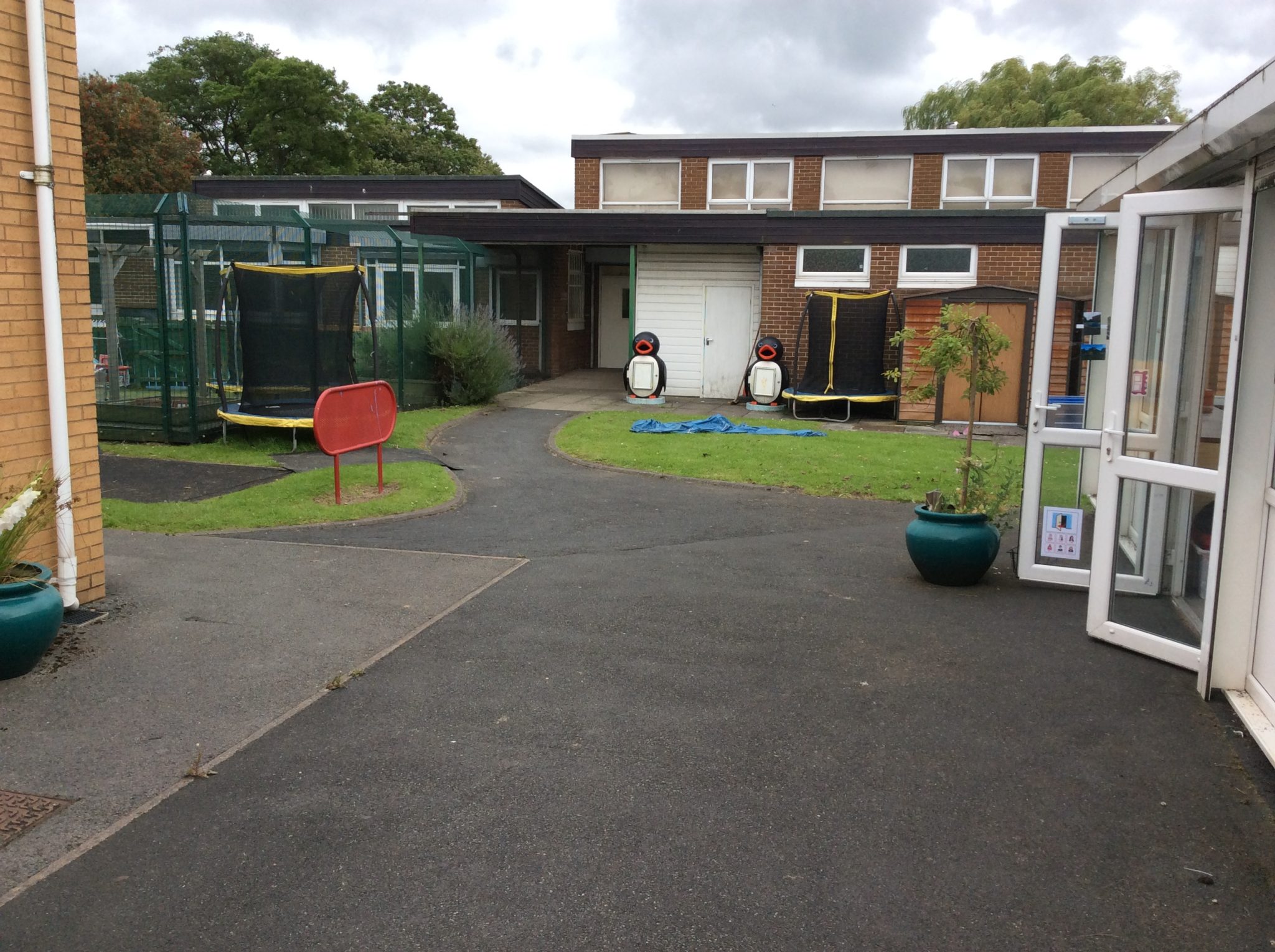 - Princes Primary School